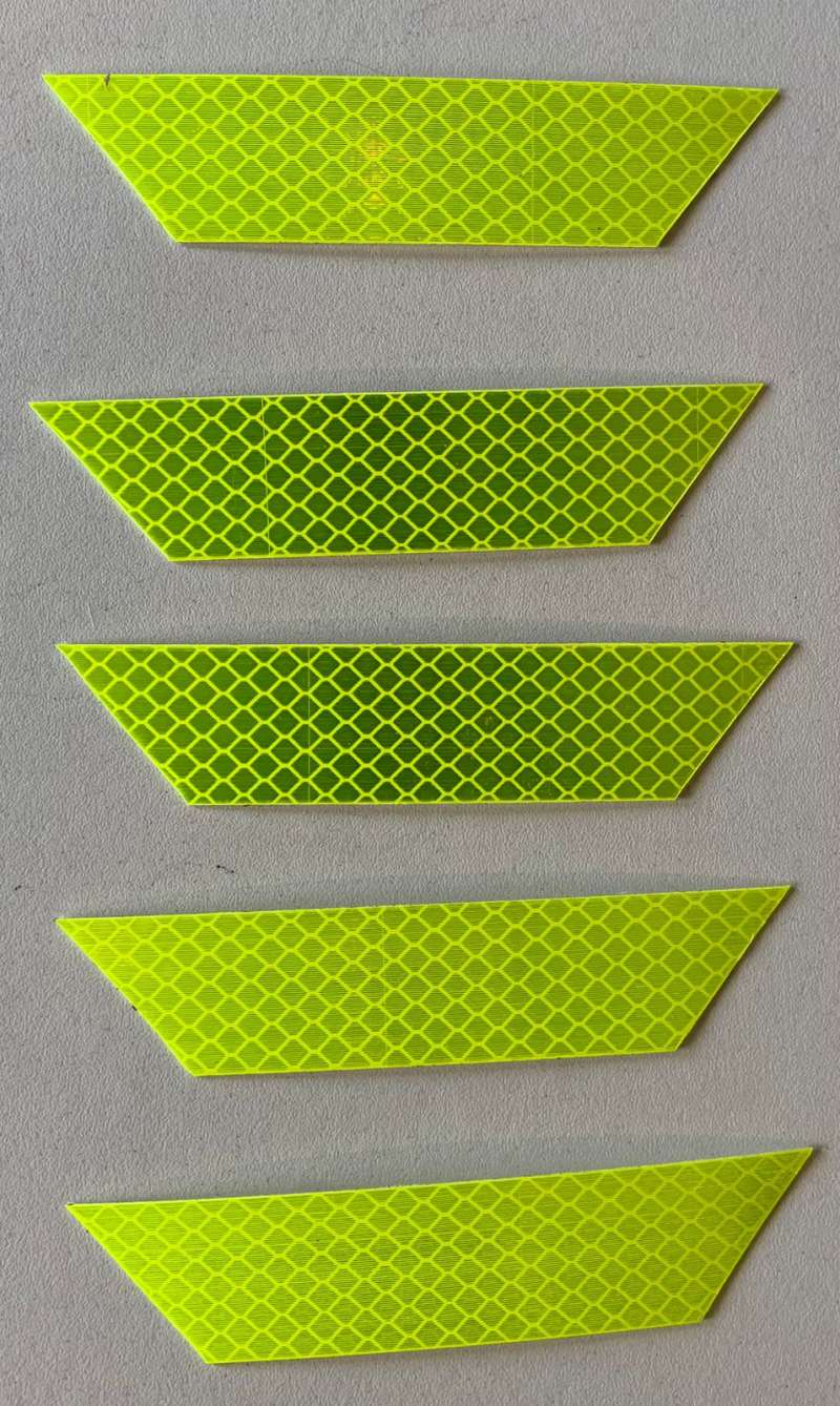 SET DE TIRAS REFLECTIVAS LATERALES PARA CASCOS. Pagá seguro con Pagopar ...